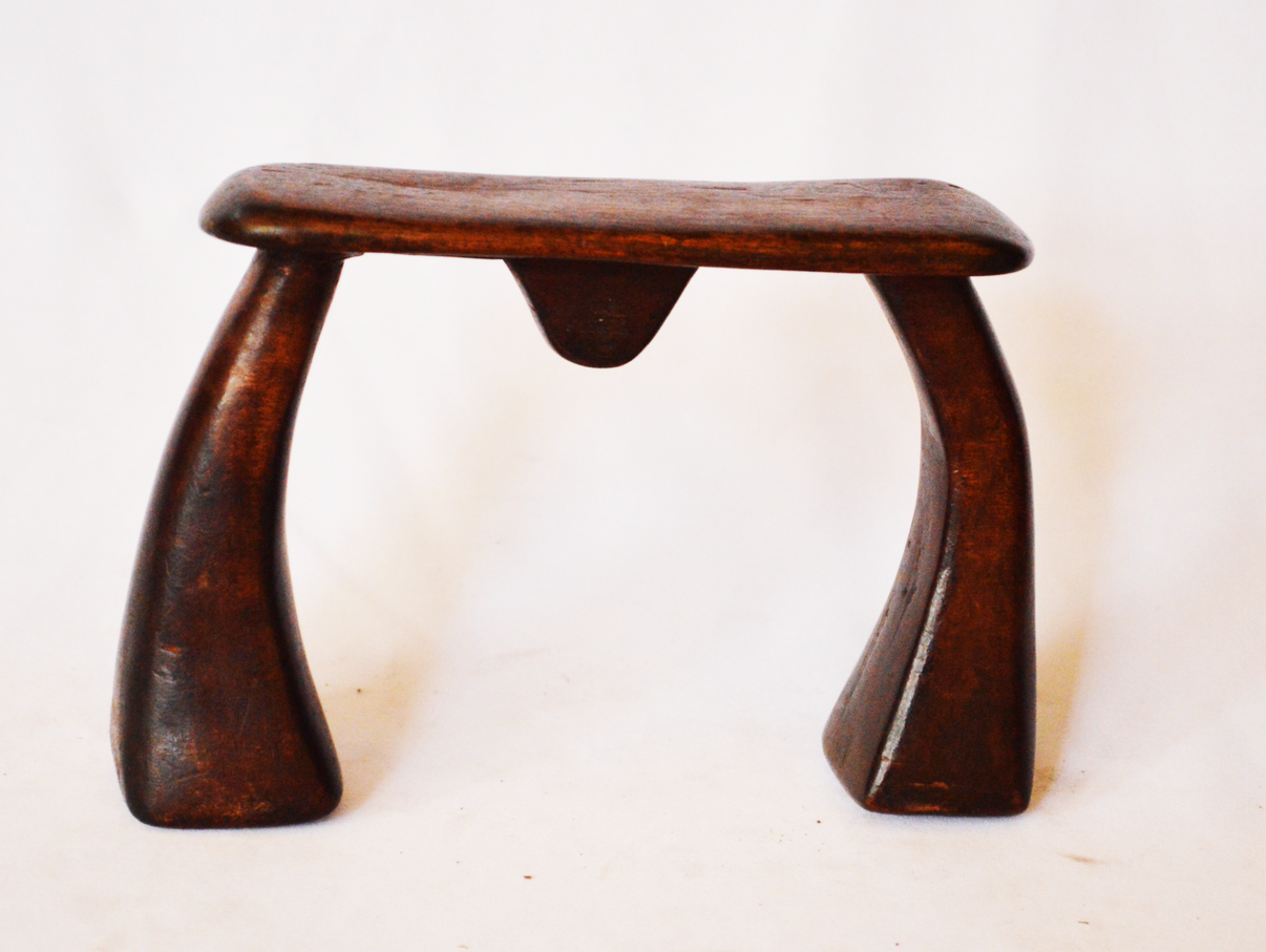 Bari Headrest - African traditional wooden headrest – Mawu Africa